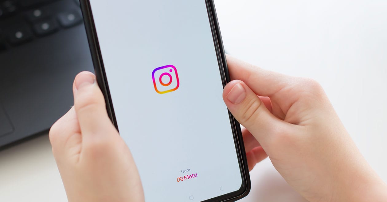 【2025年最新】インスタDMが既読にならない10の理由と確実な対処法 | スマホライフPLUS